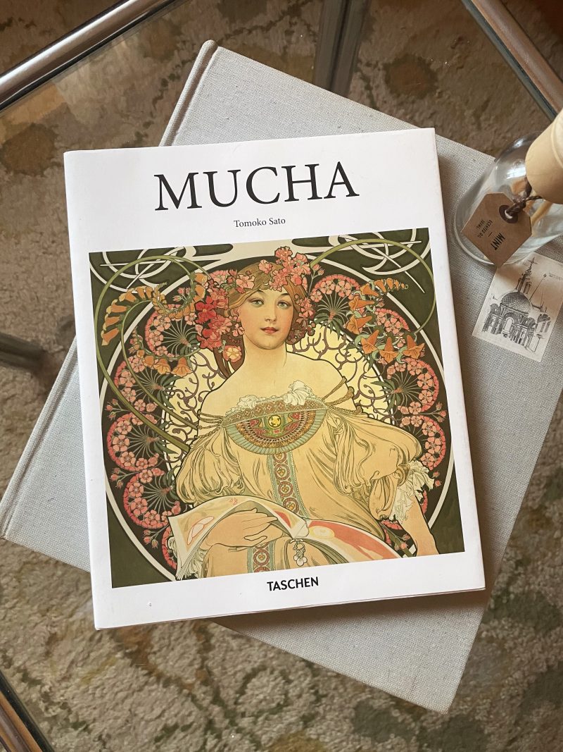 Svetski dan secesije - umetnost oko nas - According to Kristina